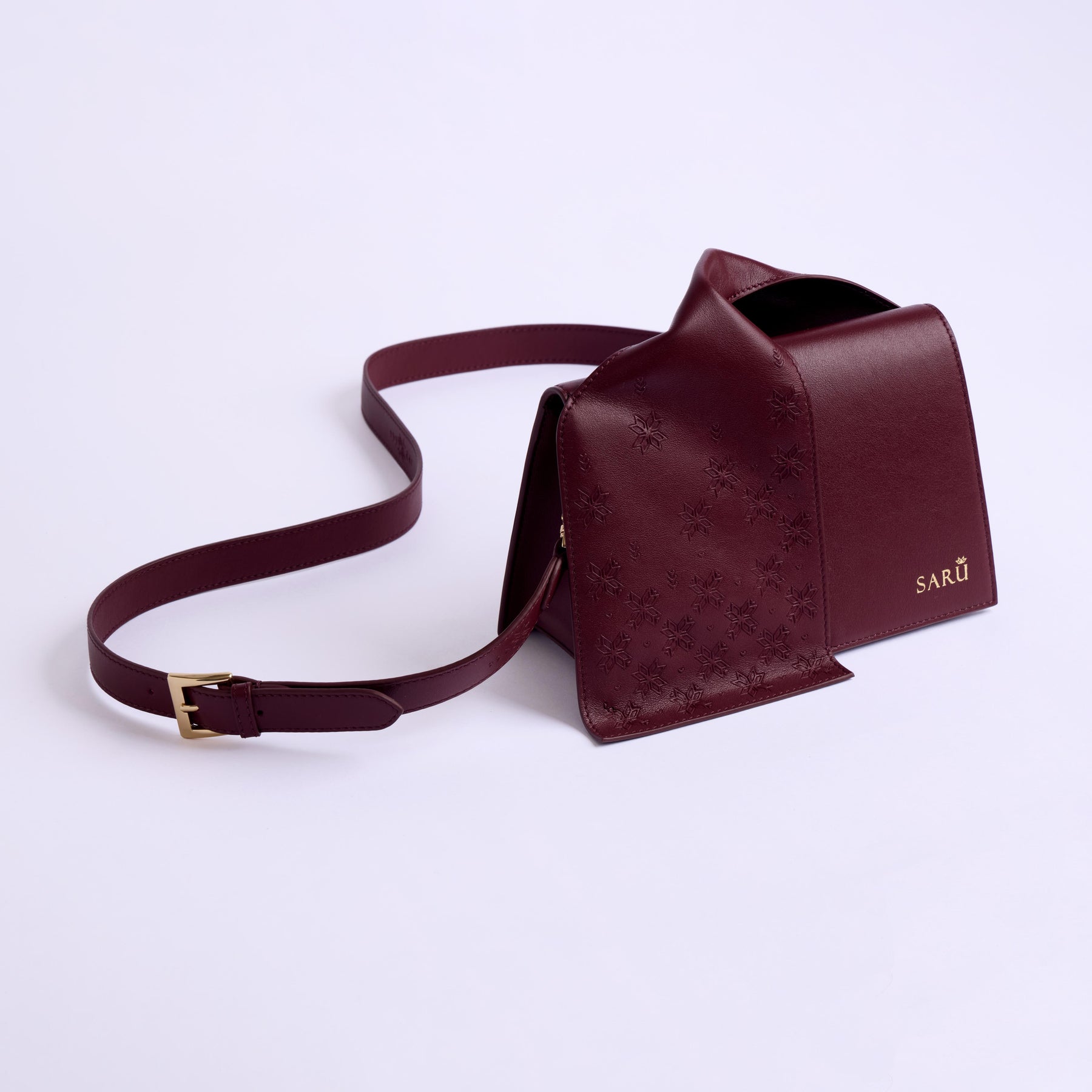 Saru Bag in Beige - Palestinian Embroidery-Inspired Patterning